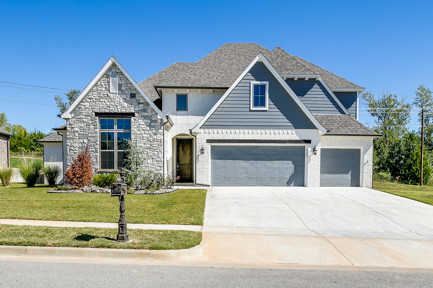 Megan Forehand - South Tulsa - Chinowth & Cohen